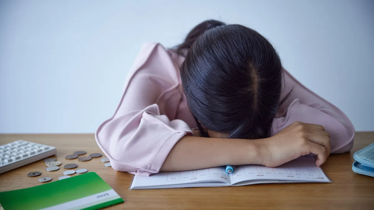 Overthinking Among Students: How to Break the Cycle of Stress | edskExpress